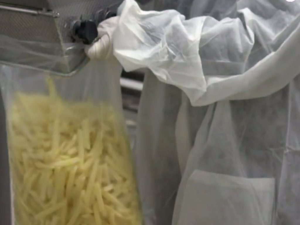 Frites fraîches crues sous vide maison | achat-vente-frites